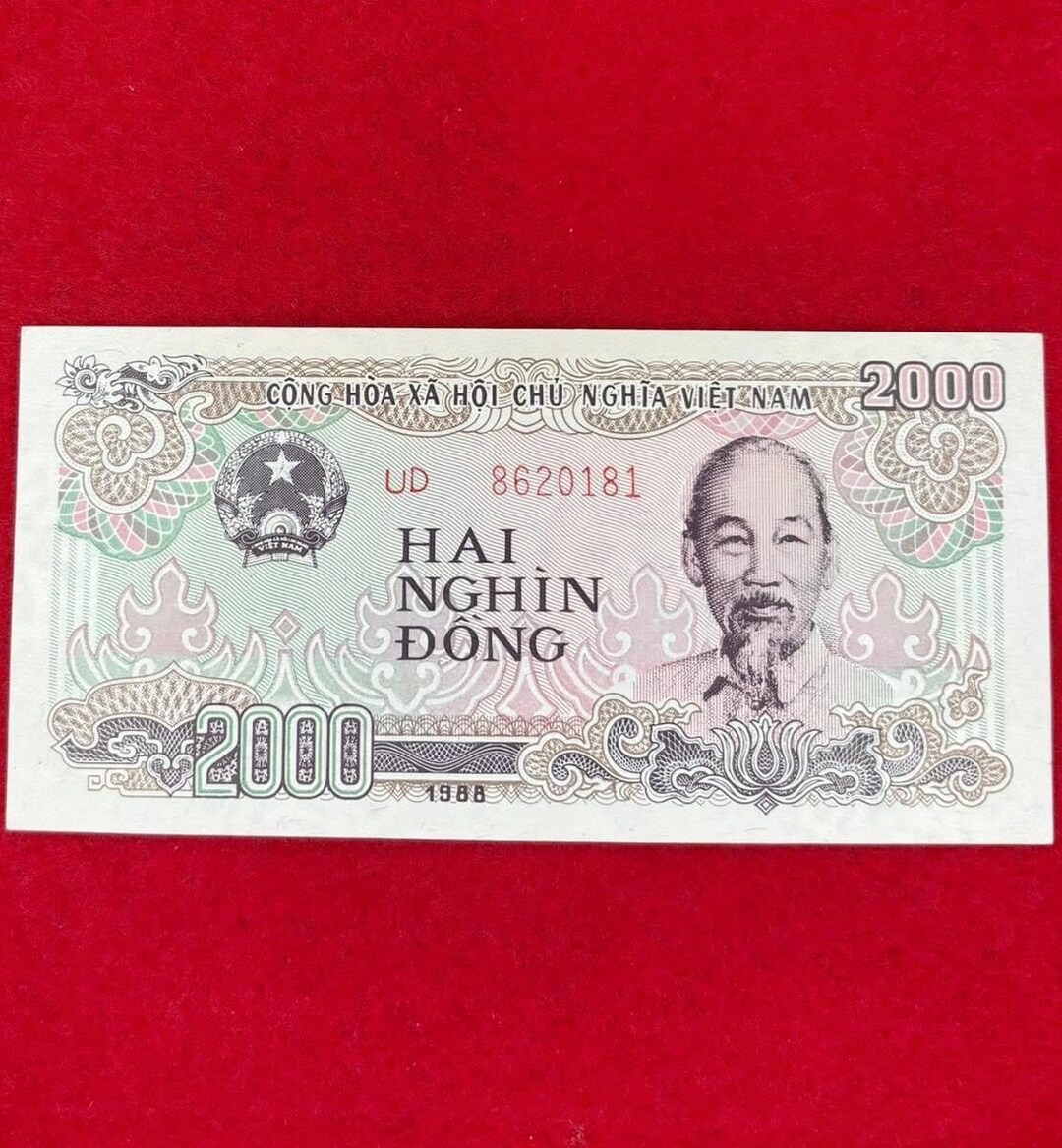 1988 Vietnam 2000 Dong Viet Nam, Bank Note, Vietnamese Currency, NIP ...