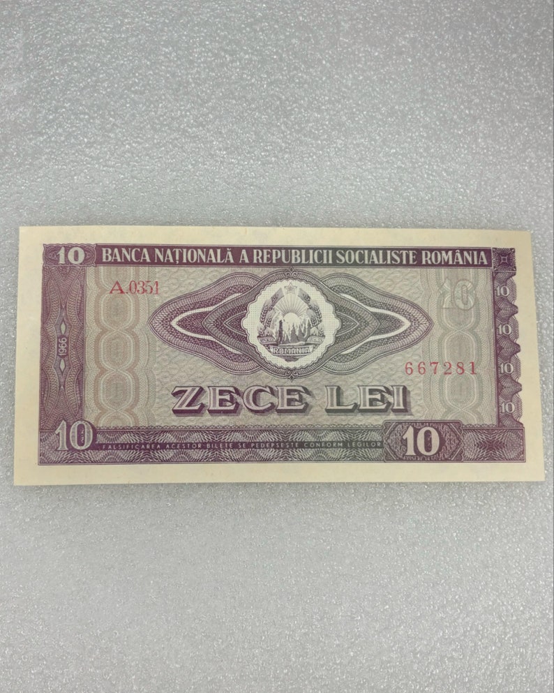 1966 Romania 10 Lei, Banknote, Arms in Center Harvesting Wheat W ...