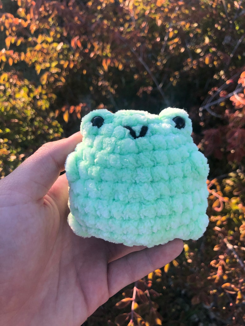 Squishy Crochet Frog Made to Order CHUNKY & SOFT - Etsy