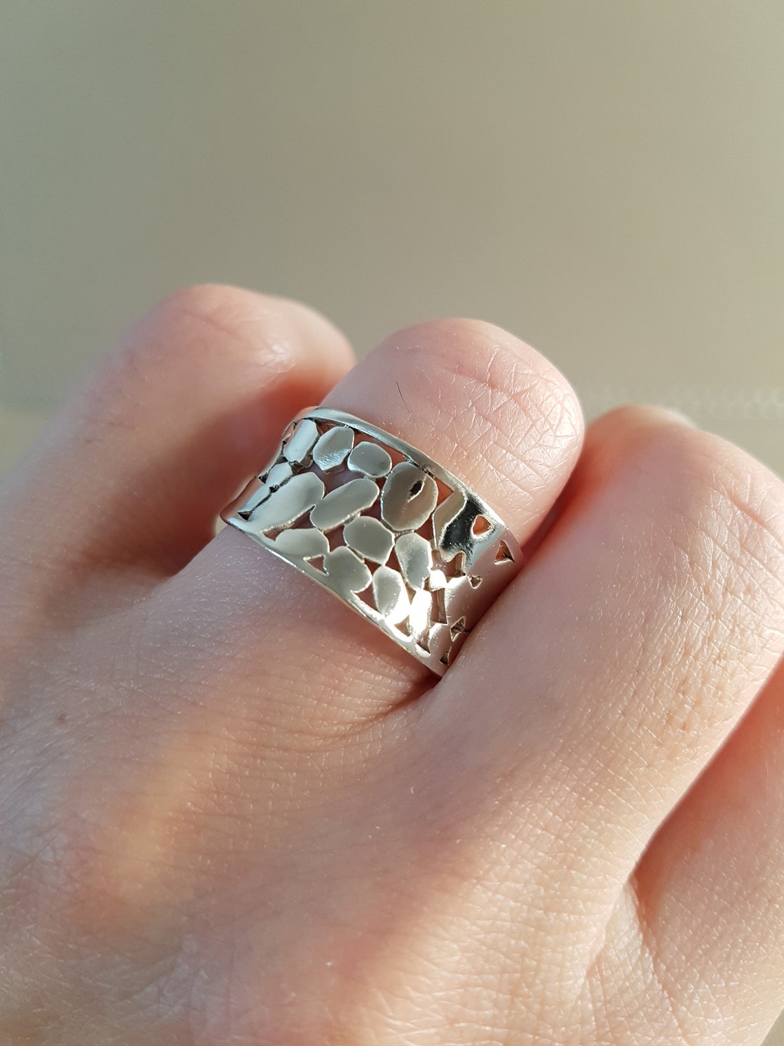 Silver Plated Rock Pattern Ring, Silver Stone Patterned Ring ...