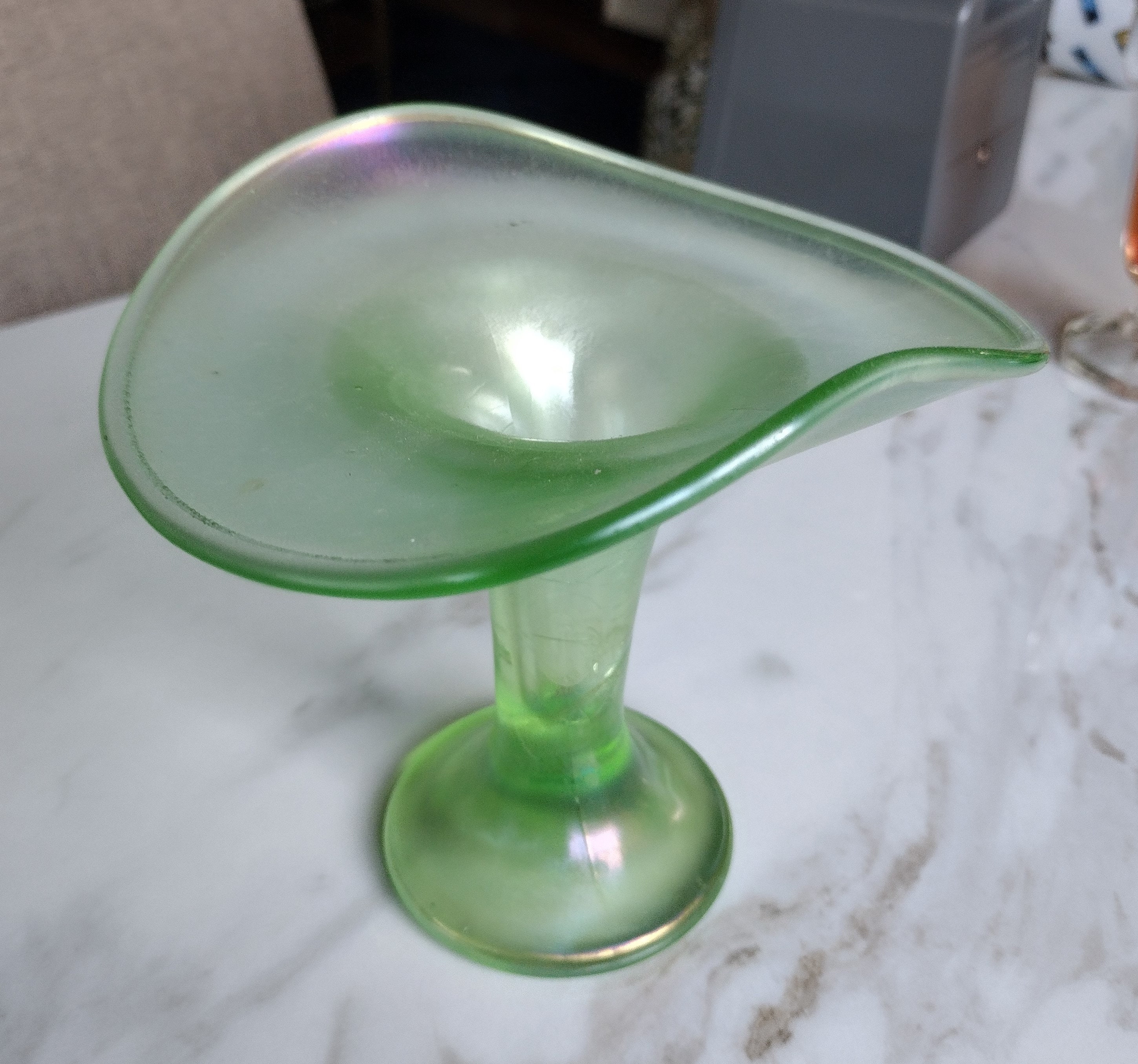 Fenton Florentine Green Stretch Glass Vase, Two Sides Up, 400 - Etsy