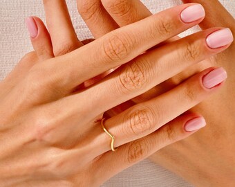 14k Solid Gold Plain Stacking Ring Simple Curved Wedding - Etsy