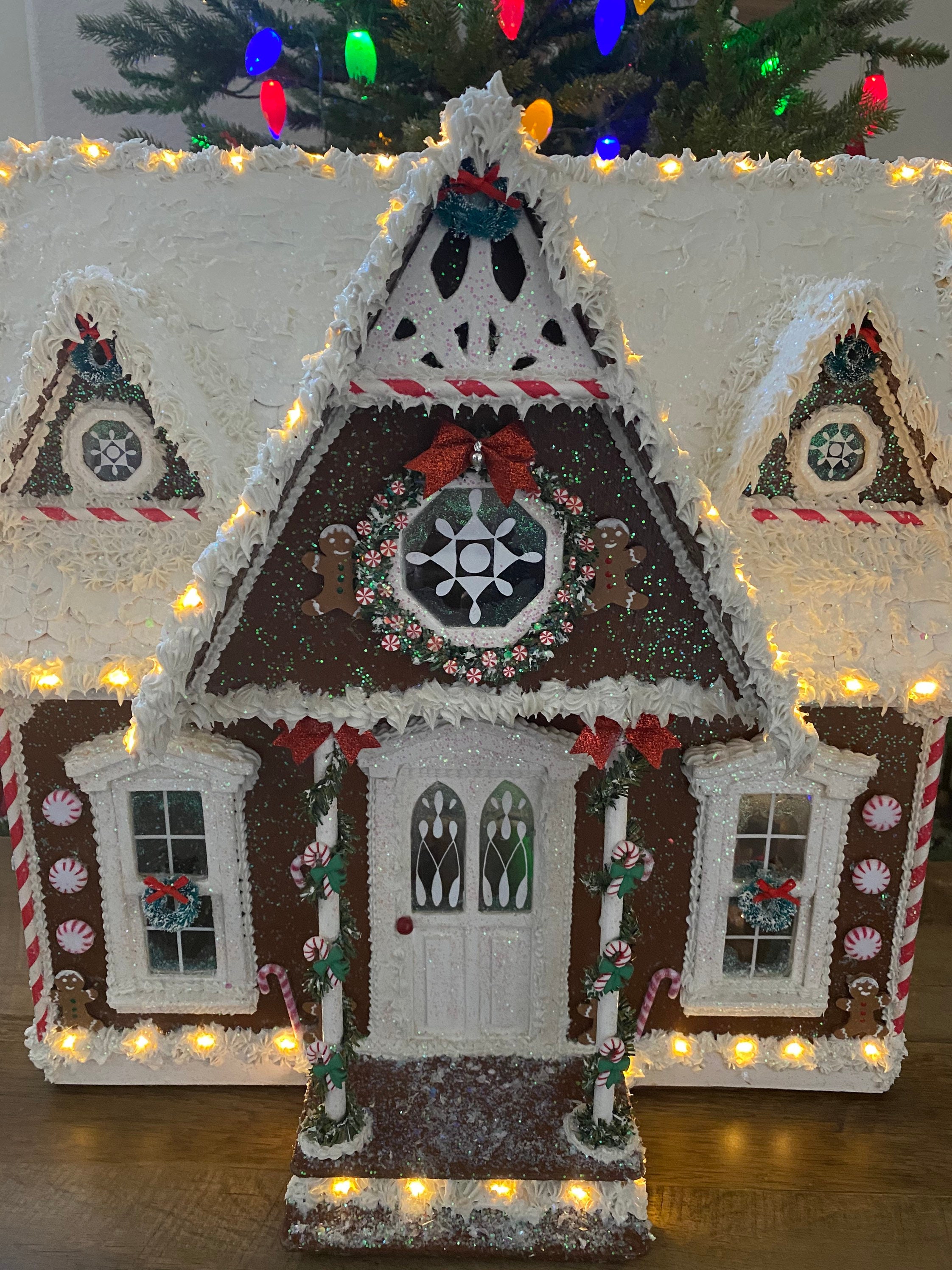 Gingerbread Dollhouse - Etsy