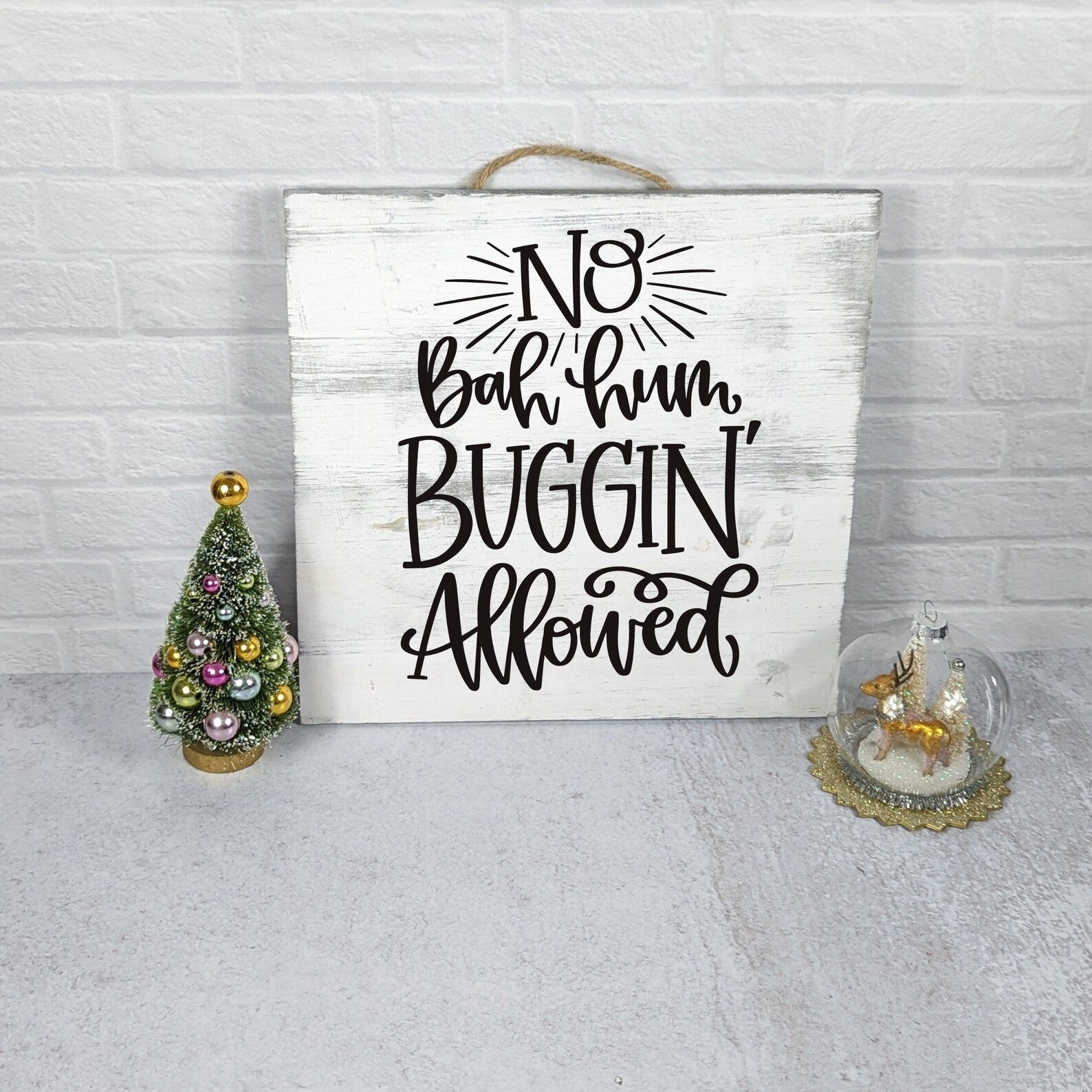 Funny Holiday Wood Sign: No Bah Hum Bugging Allowed - Etsy