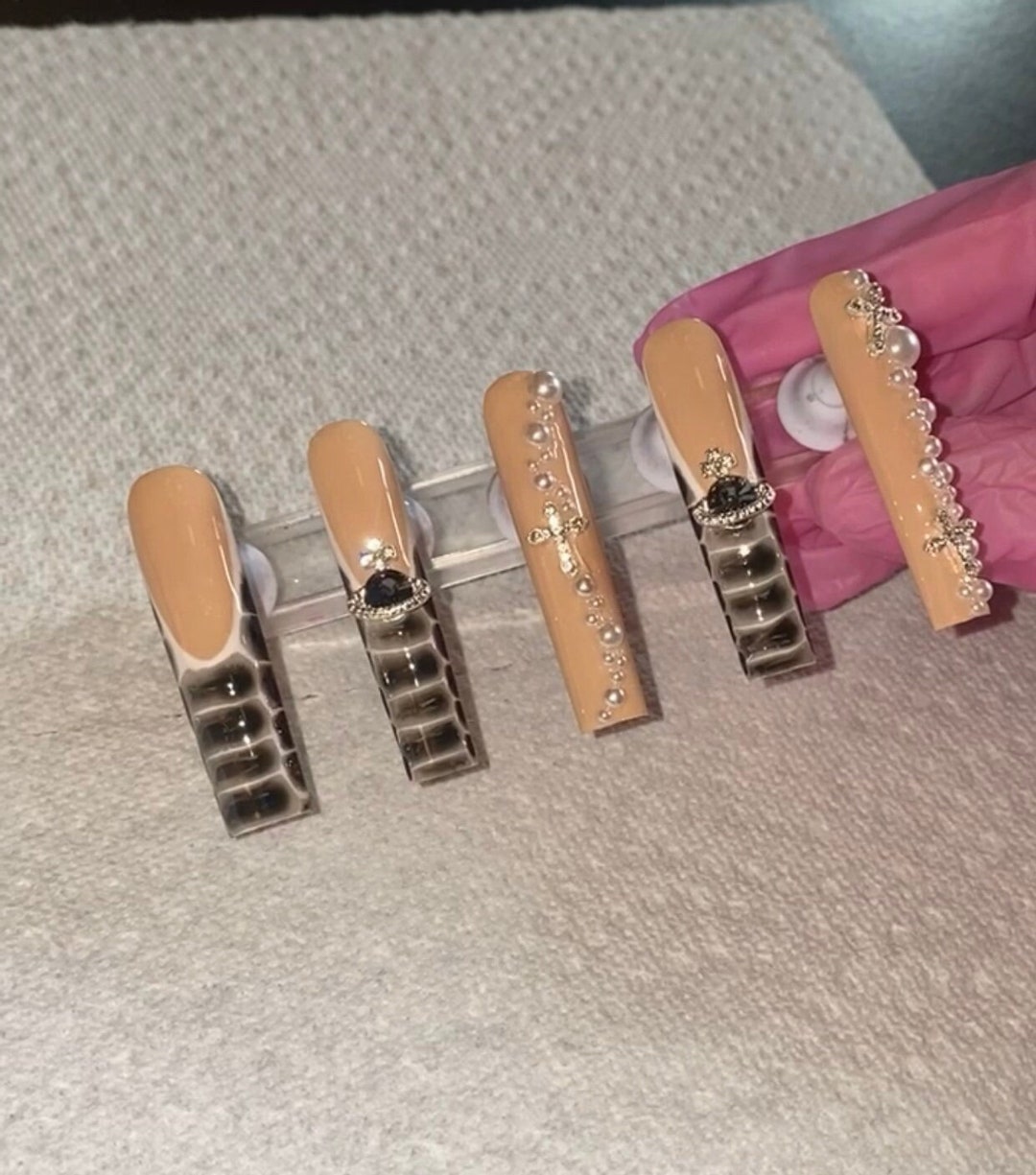Nova Press Ons | Press on Nails - Etsy