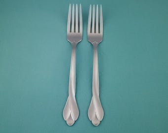 Oneida ARBOR ROSE ~ True Rose ~ Dinner Fork 7 1/4" ~ Beautiful Vintage Flatware ~ Sold in Sets ...