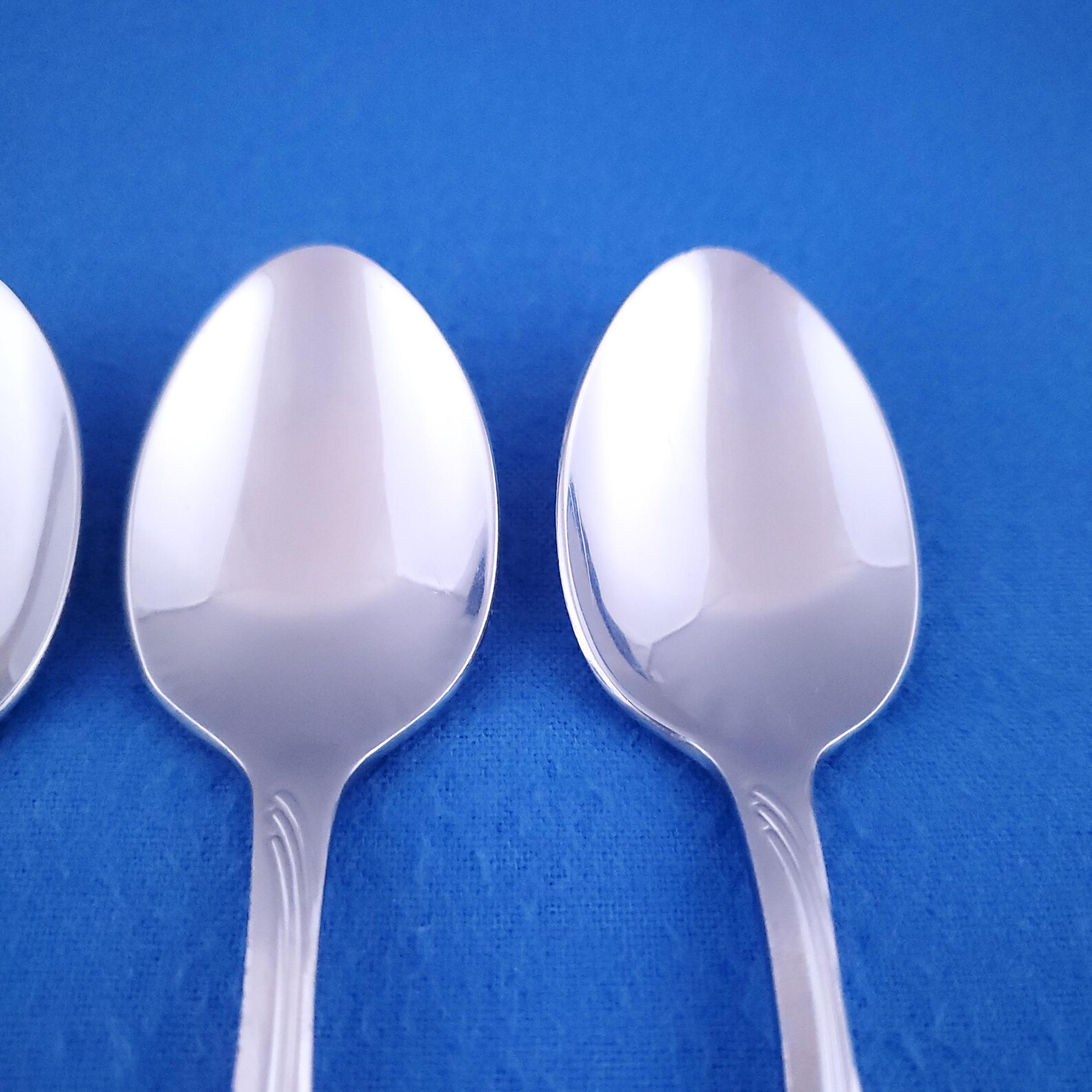 Oneida CAMBER CRESTA Windswept Scroll ~ Teaspoon 6" ~ Stainless ~ Beautiful Vintage Flatware ...