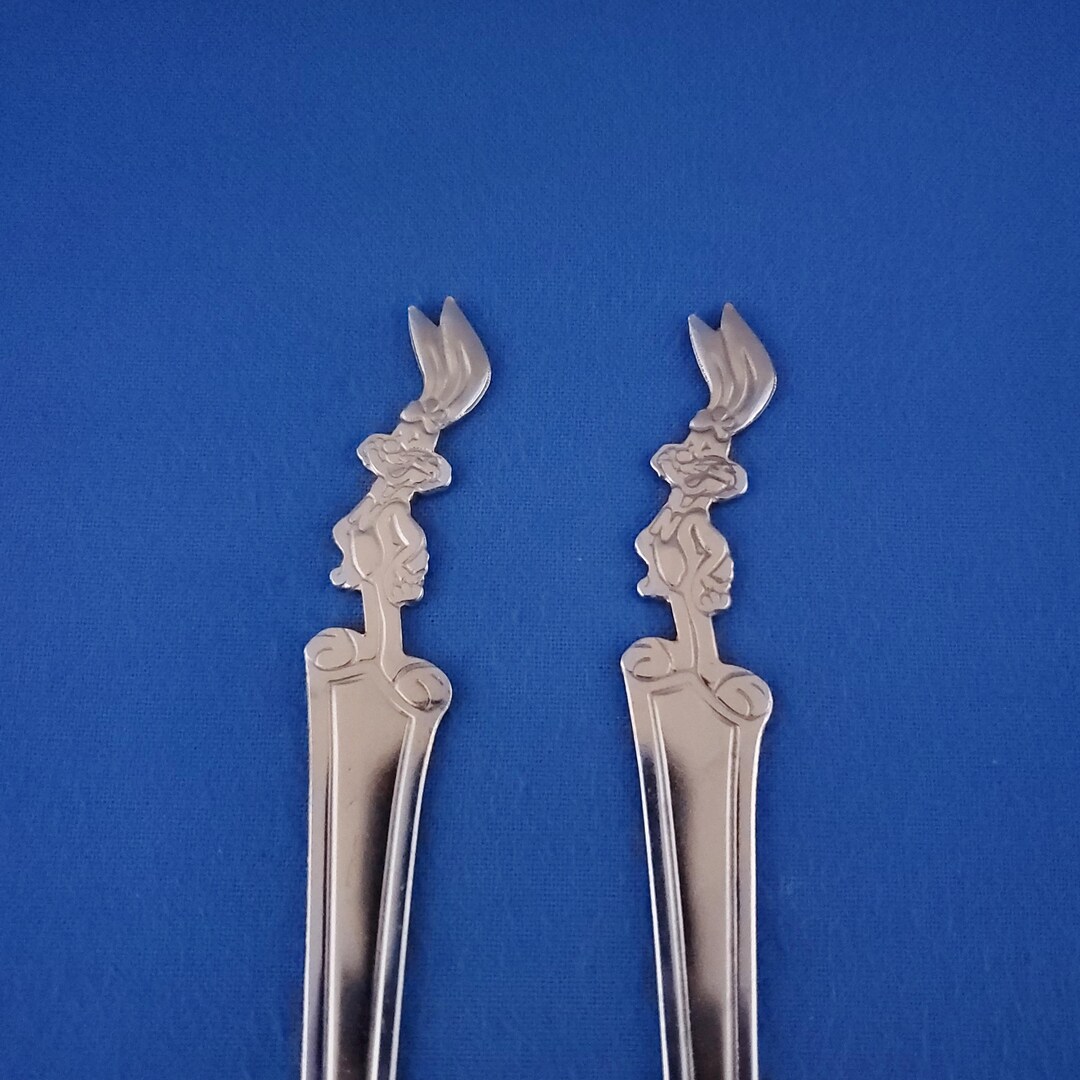 Set of 2 Nestle Nesquik Bunny Spoons 7 1/2" ~ Collectible Vintage ...