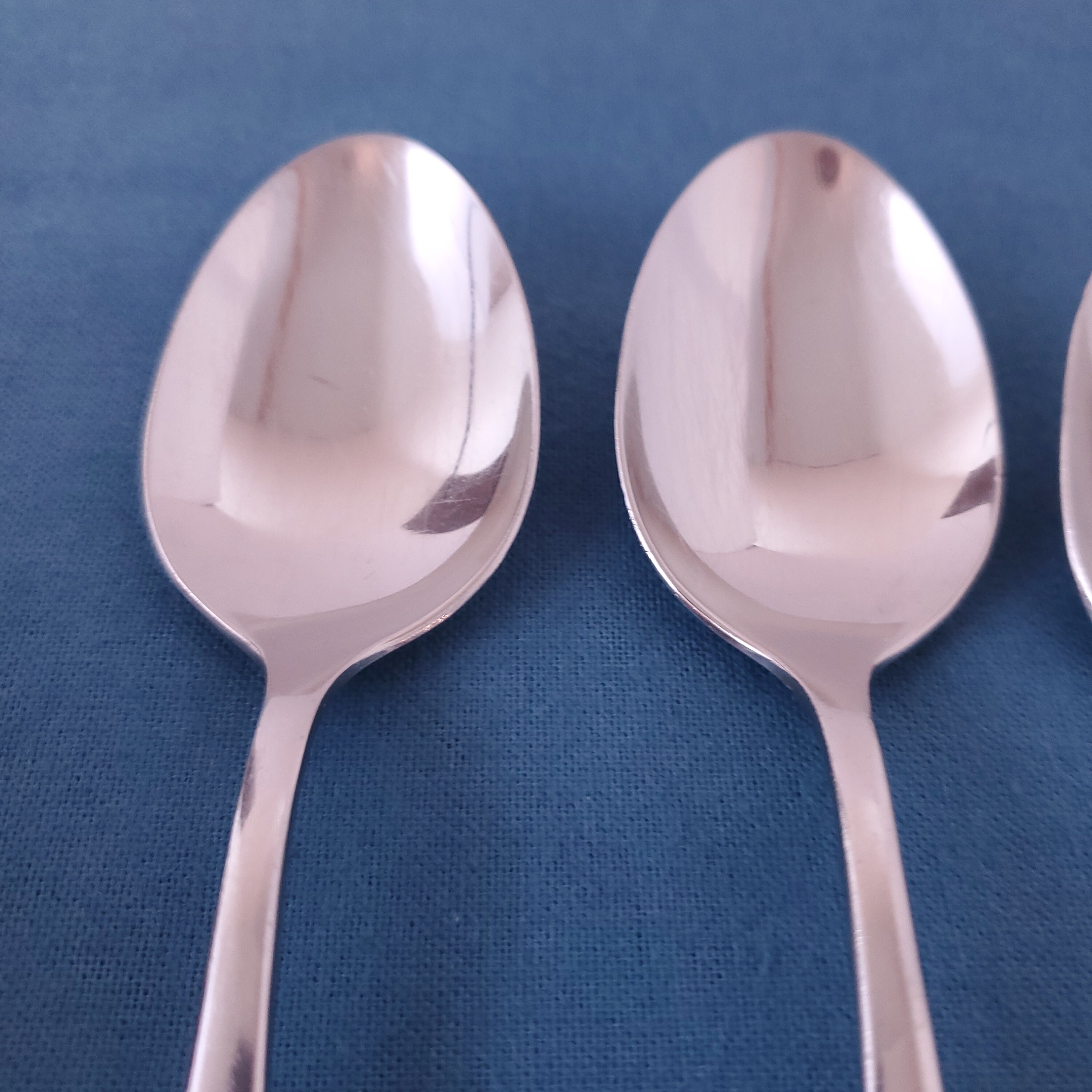 Oneida MY ROSE Stainless 2 Oval Soup Spoons 6 7/8 & 3 Teaspoons 6 1/8 ...