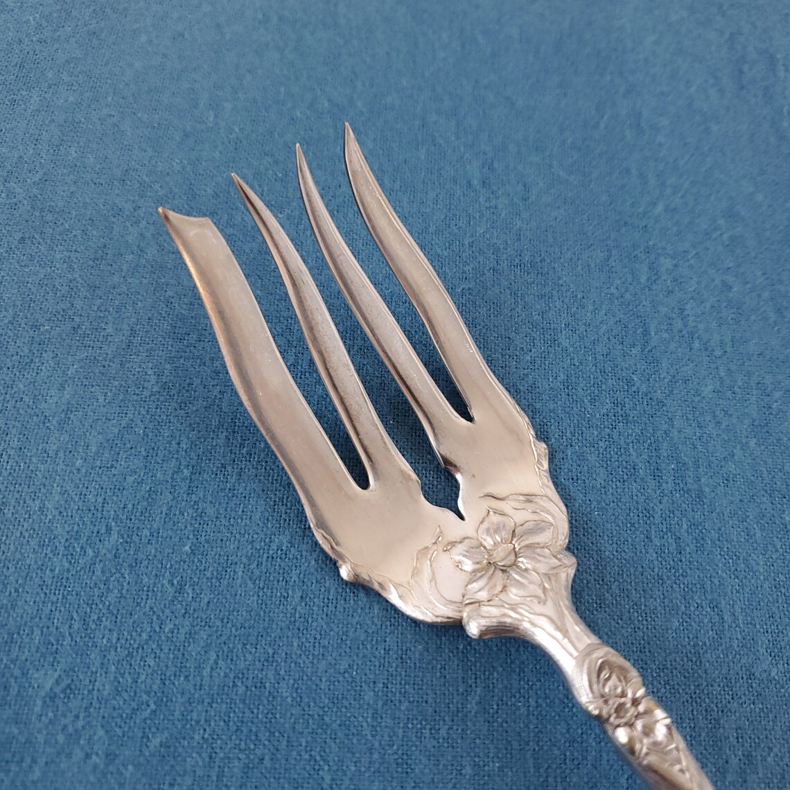 Oneida Silver Oxford NARCISSUS Silverplate Cold Meat Fork 8 1/4 Long ...