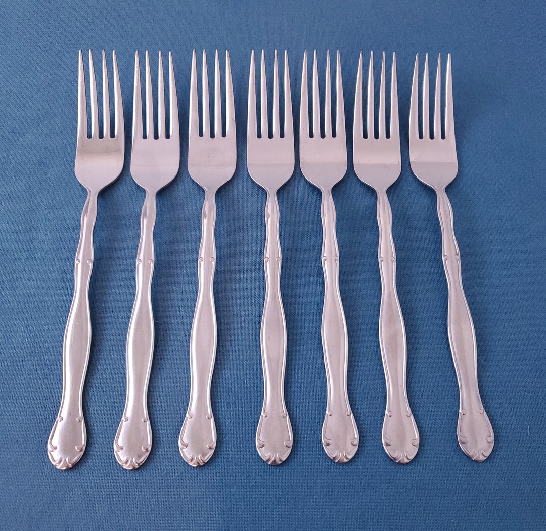 Nasco DELFT Stainless Dinner Fork 7 1/2" ~ Beautiful Vintage Flatware ...