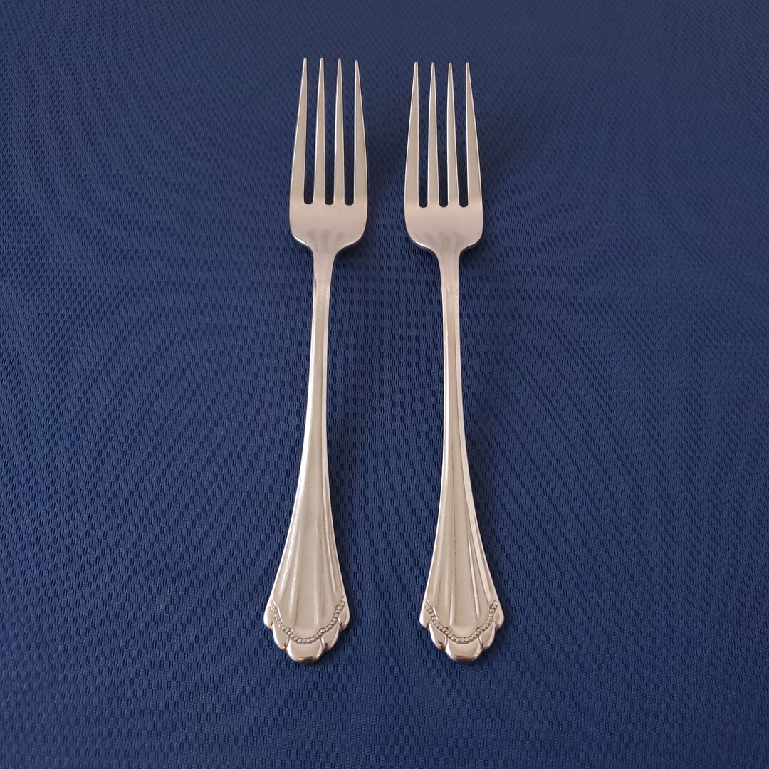 Oneida MARQUETTE ~ LARGE Dinner Fork 7 3/4" ~ Glossy Stainless ...
