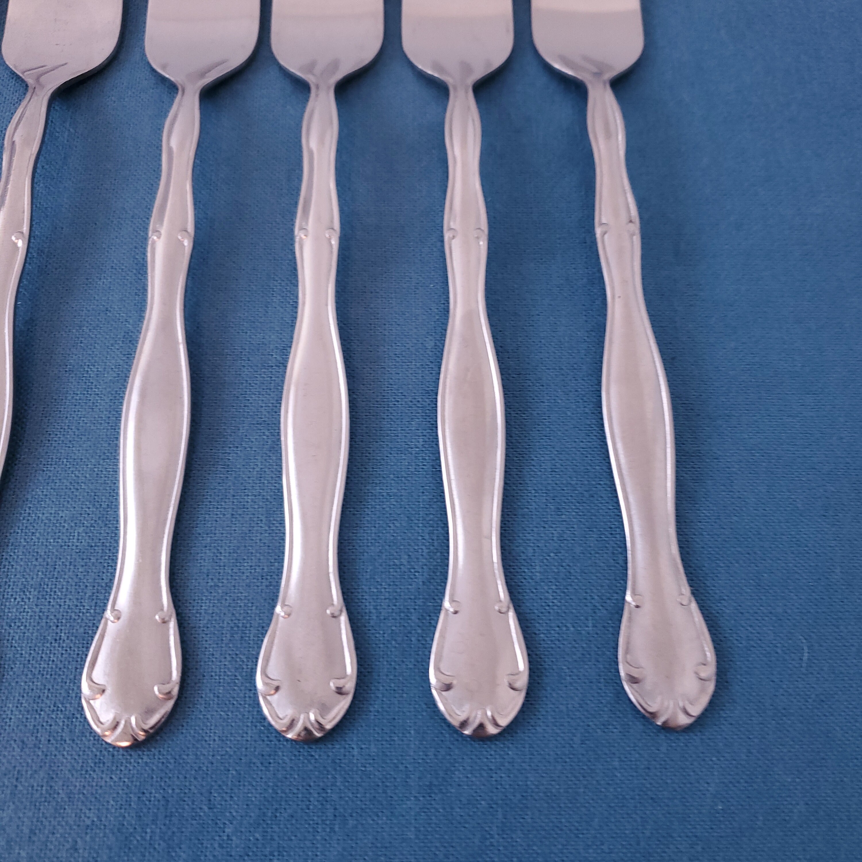 Nasco DELFT Stainless Dinner Fork 7 1/2" ~ Beautiful Vintage Flatware ~ Sold in Sets of 7 - Etsy