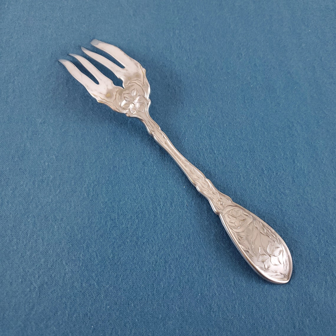 Oneida Silver Oxford NARCISSUS Silverplate Cold Meat Fork 8 1/4 Long ...
