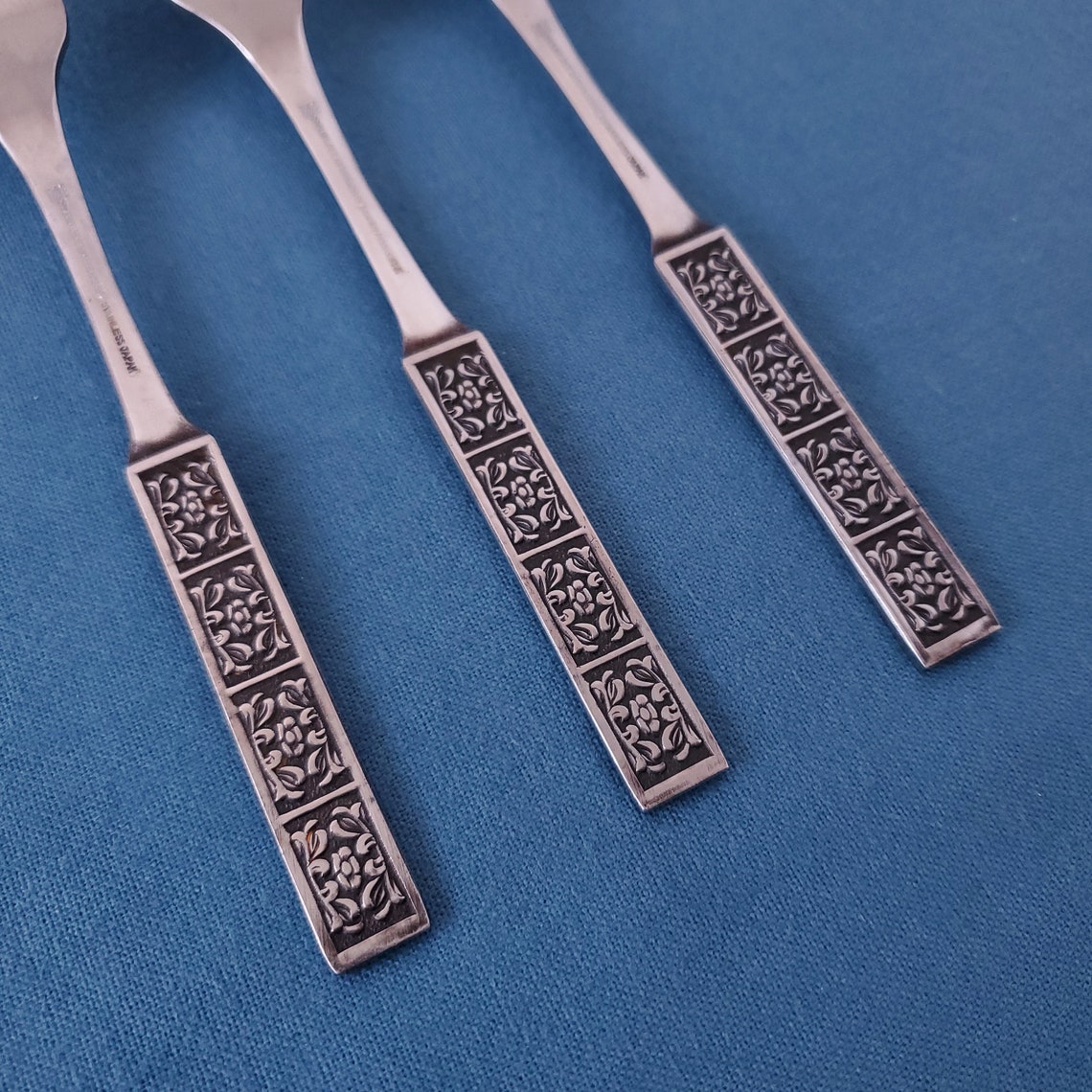 Stanley Roberts BURGUNTINE VELVET Black Accent Stainless Dinner Forks 7 ...