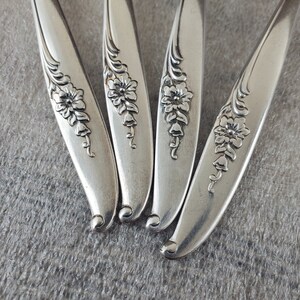 Vintage Oneida Nobility Magic Moment Silverplate Salad or Desert Fork 6 ...