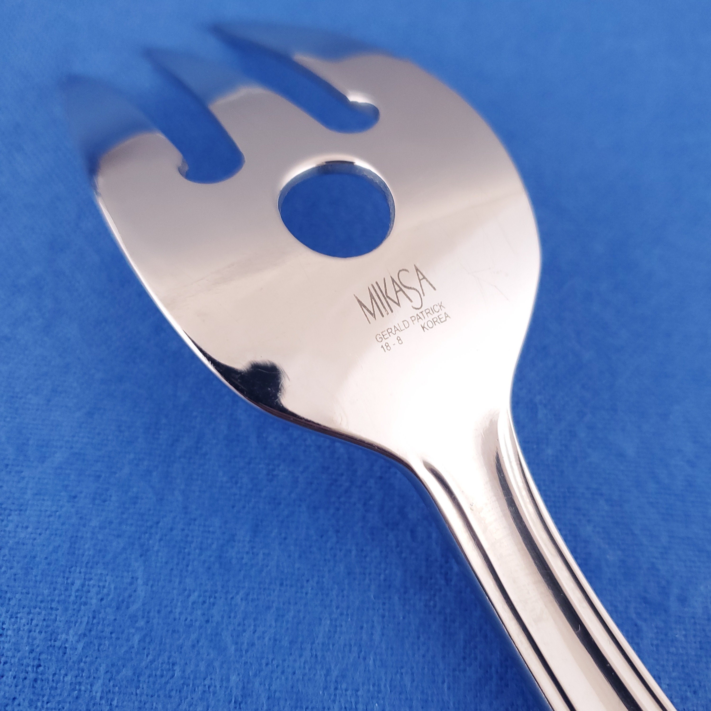 Mikasa CLASSICO SATIN Gerald Patrick Stainless Large Solid Cold Meat ...