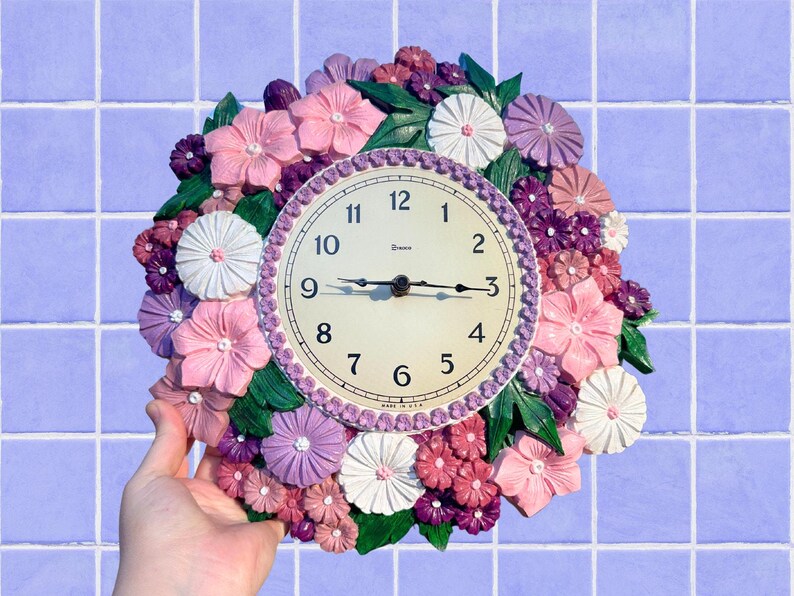 Vintage Syroco Floral Wall Clock - Etsy