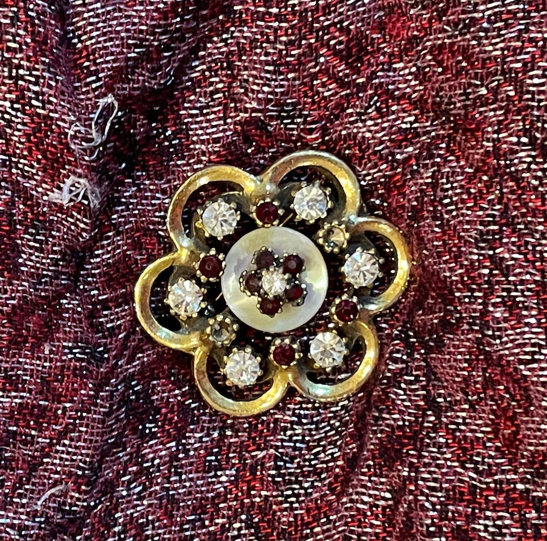 Circular Brooch Gold Tone Circular Pin With Red and Clear Gems - Etsy