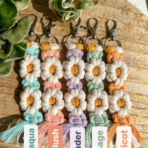 Daisy Keychain Sunflower Keychain Macrame Flower Keychain Flower ...