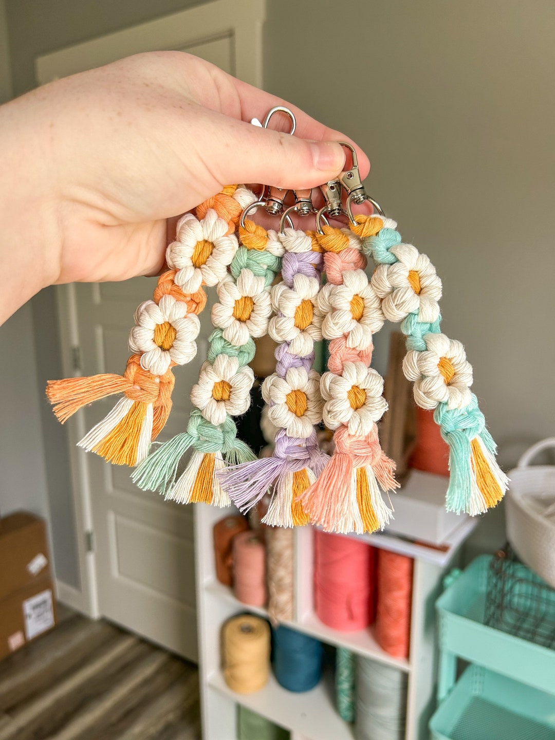 Daisy Keychain Sunflower Keychain Macrame Flower Keychain Flower ...