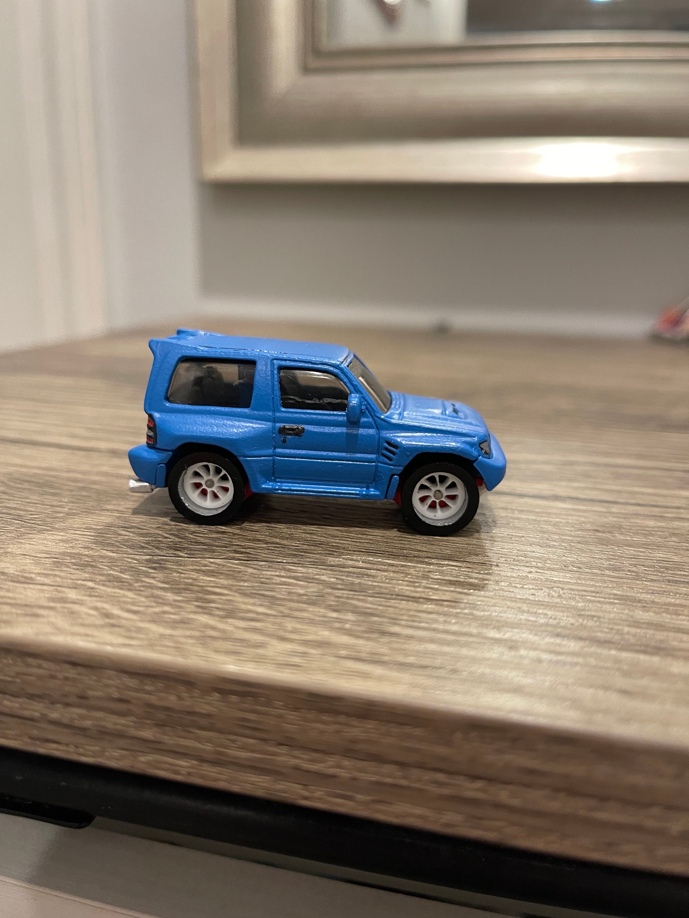 Mitsubishi Pajero , Hot Wheels, Matchbox, Customized Hot Wheels Car ...