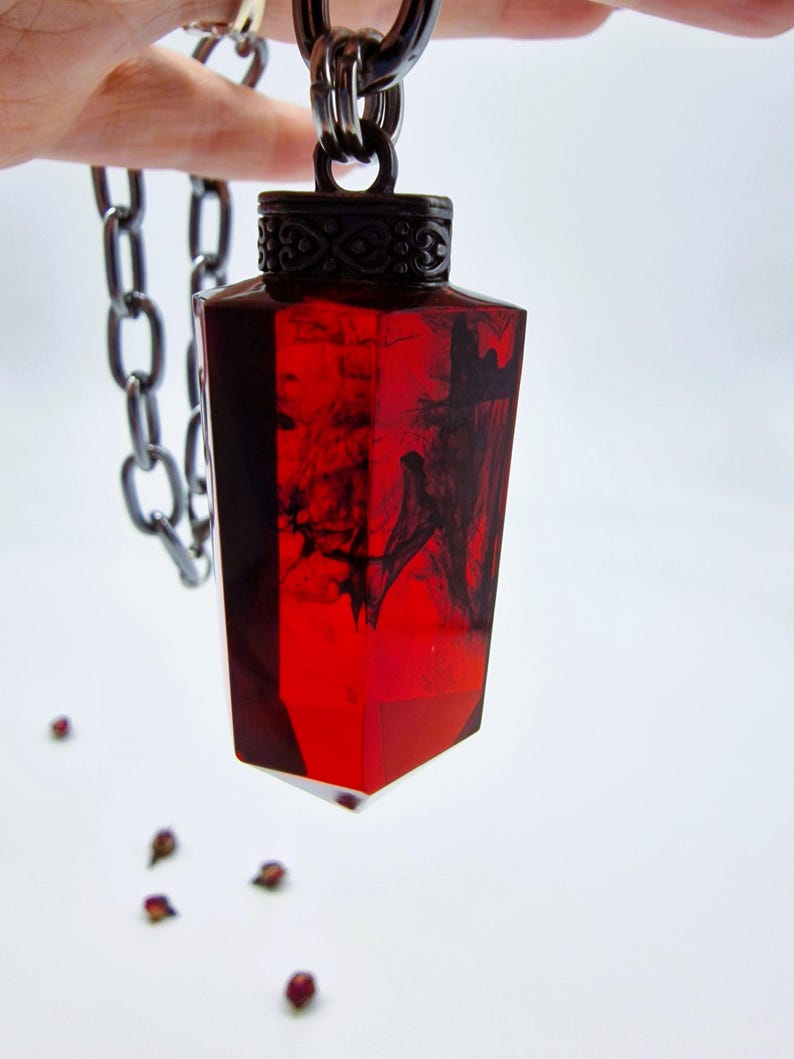 Crimson Ruby - Gothic Red and Black Chunky Crystal Necklace Resin ...