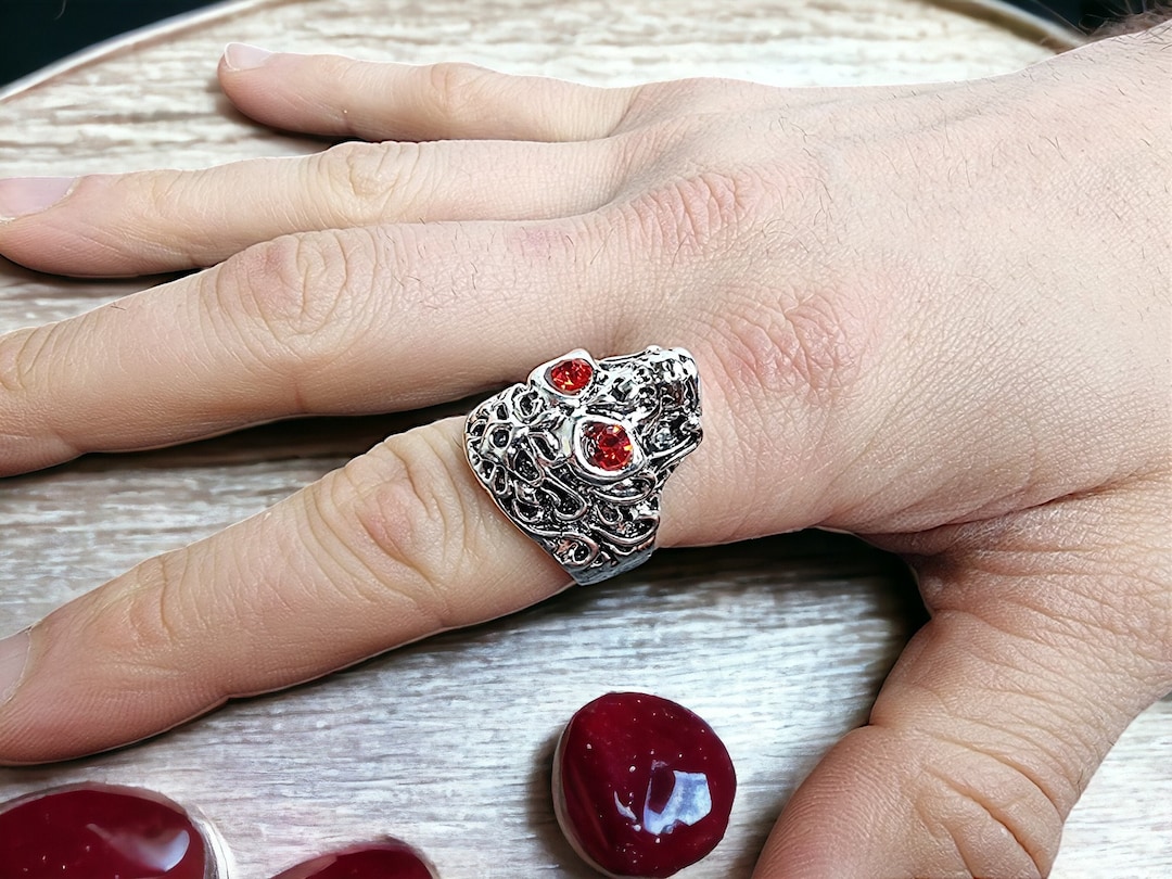 Gothic Skull Ring , Red Eyes. Grunge/gothic Skull Head Ring. Statement ...
