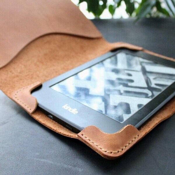 Light Orange Kindle Case - Etsy