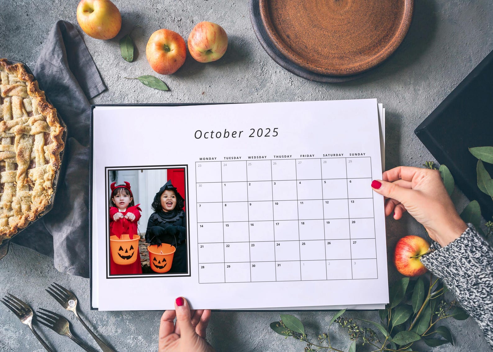 2025 Custom Photo Calendar Template: Family Wall or Desk (canva ...