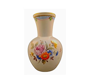 Christopher Stuart Bone China Vase iris Y1519 - Etsy