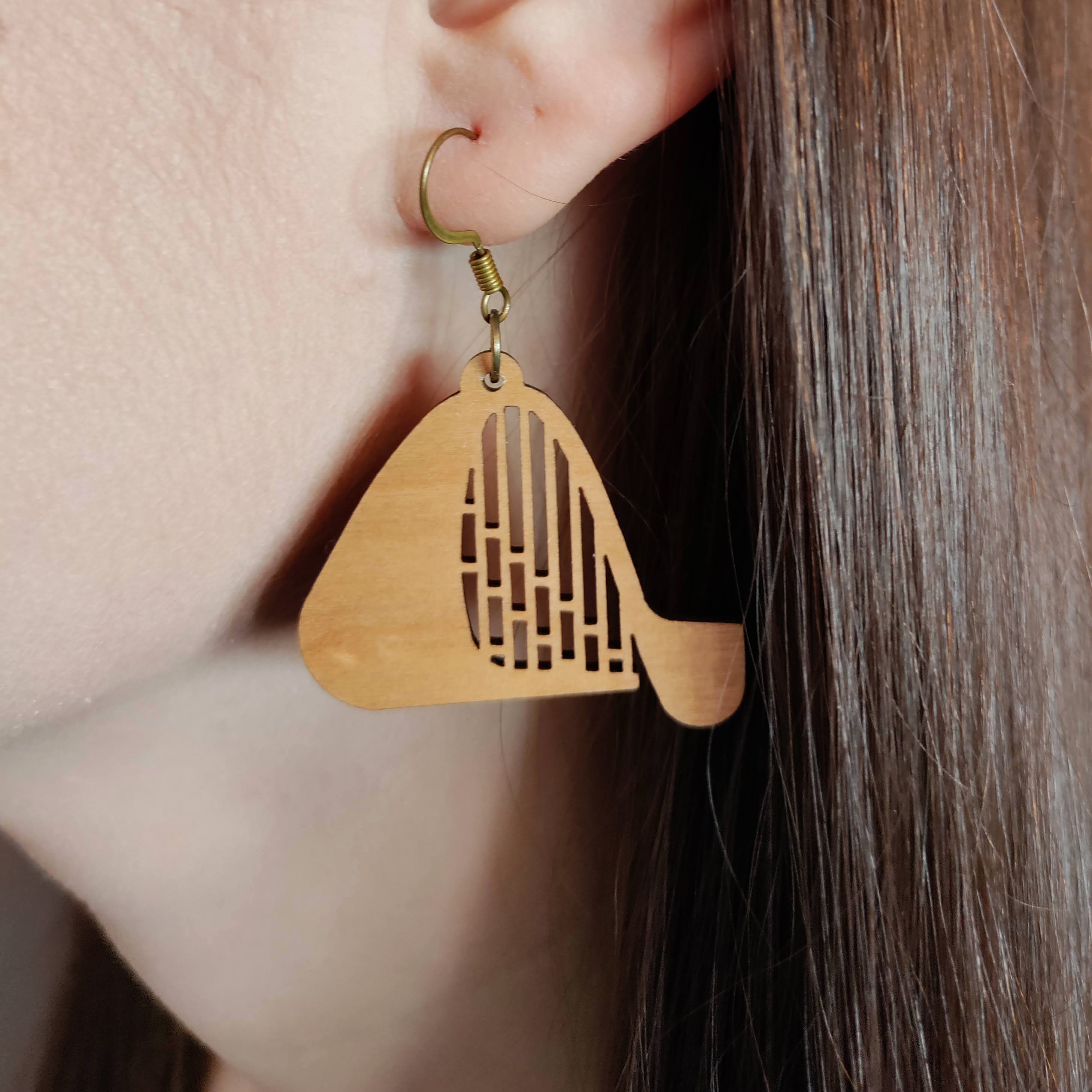 Zaha Hadid-inspired Wood Earrings (heydar Aliyev Center) - Etsy