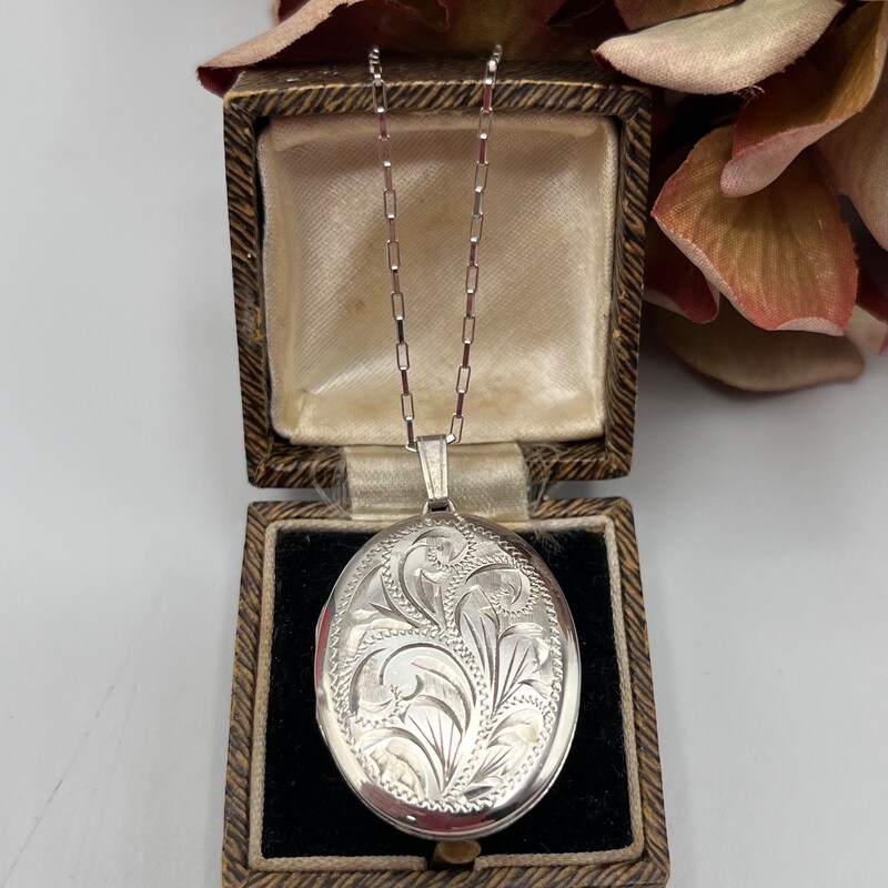 Large Silver Locket - Etsy