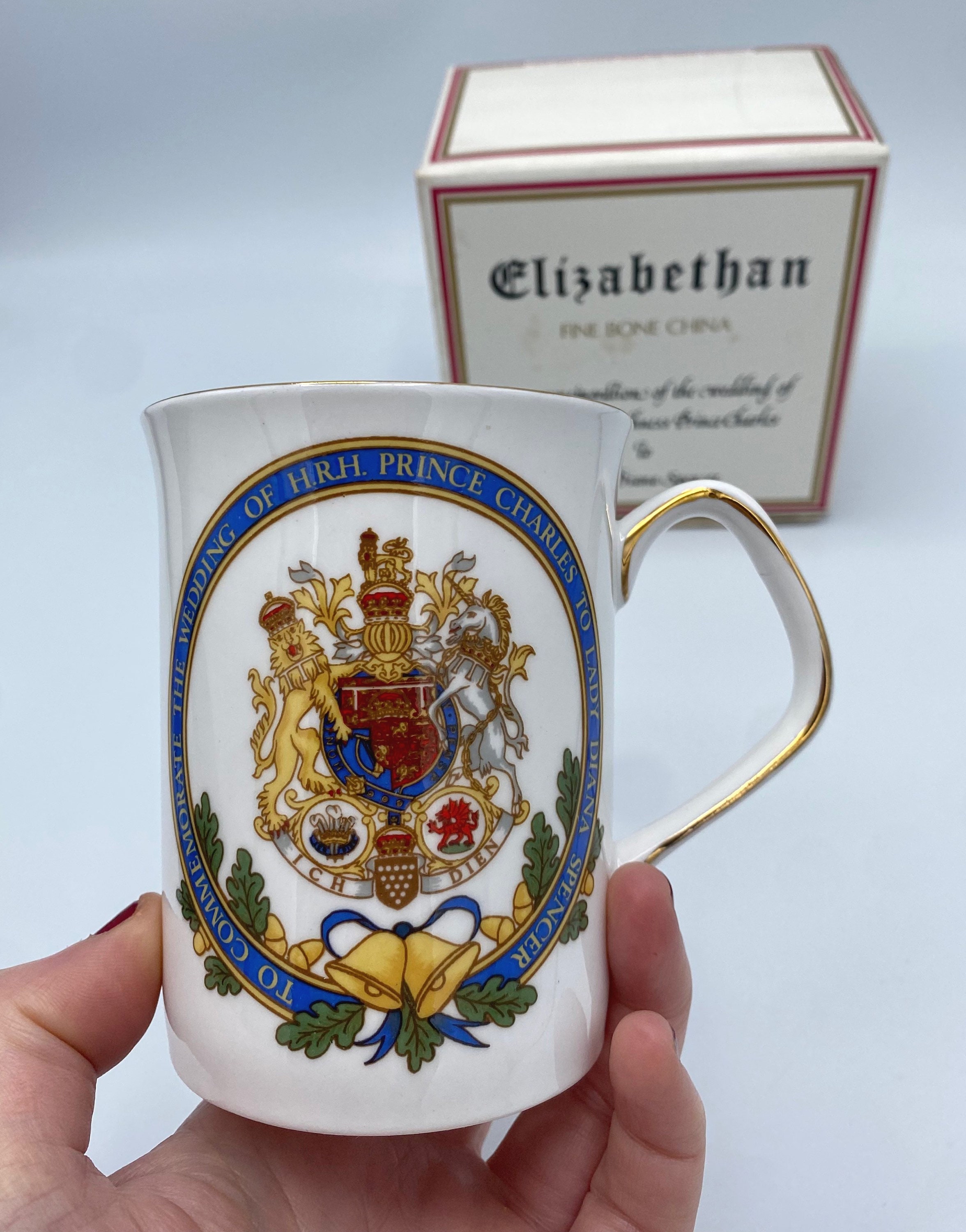 Vintage ELIZABETHAN Fine Bone China Commemoration Mug of the Royal ...