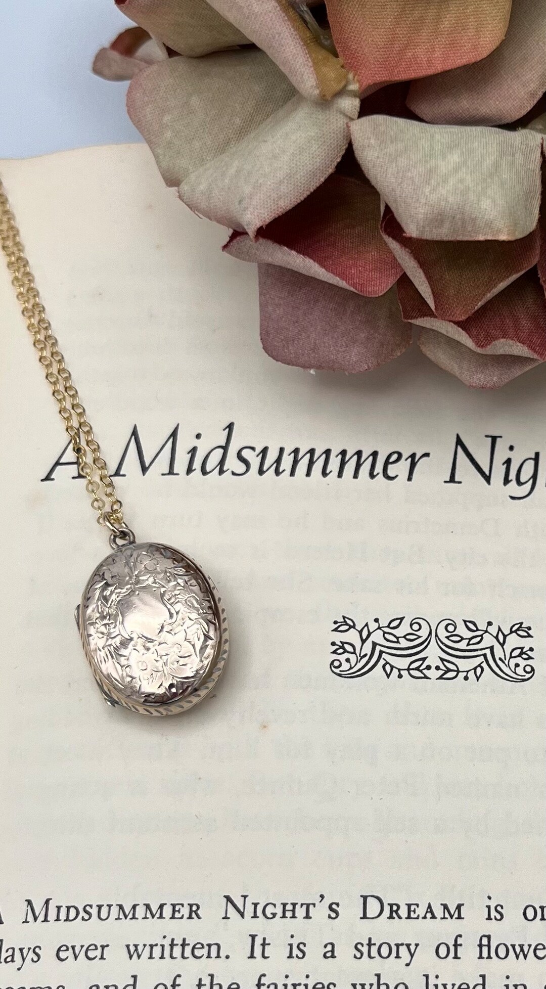 Antique Heavy Gold Plated Locket Optional Chain Flower Etched Design ...