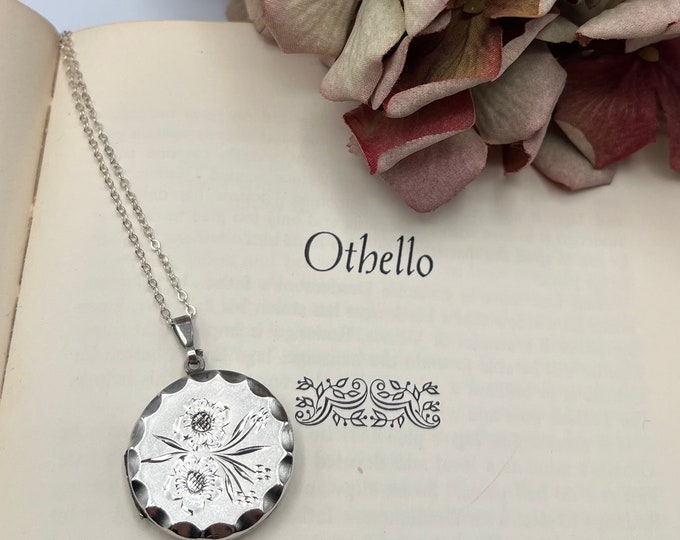 Vintage Silver Plated Locket Optional Chain Mid Century Etched Floral ...