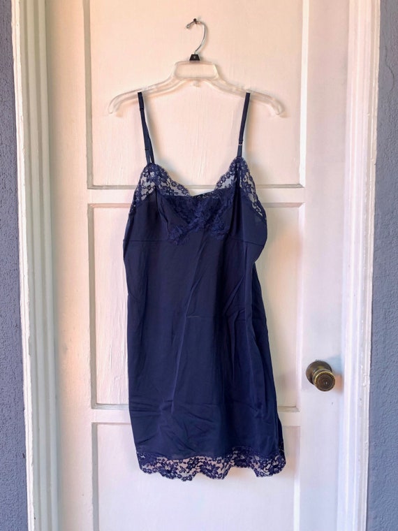 Vintage Navy Blue Slip Montgomery Ward Womens Size 34… - Gem