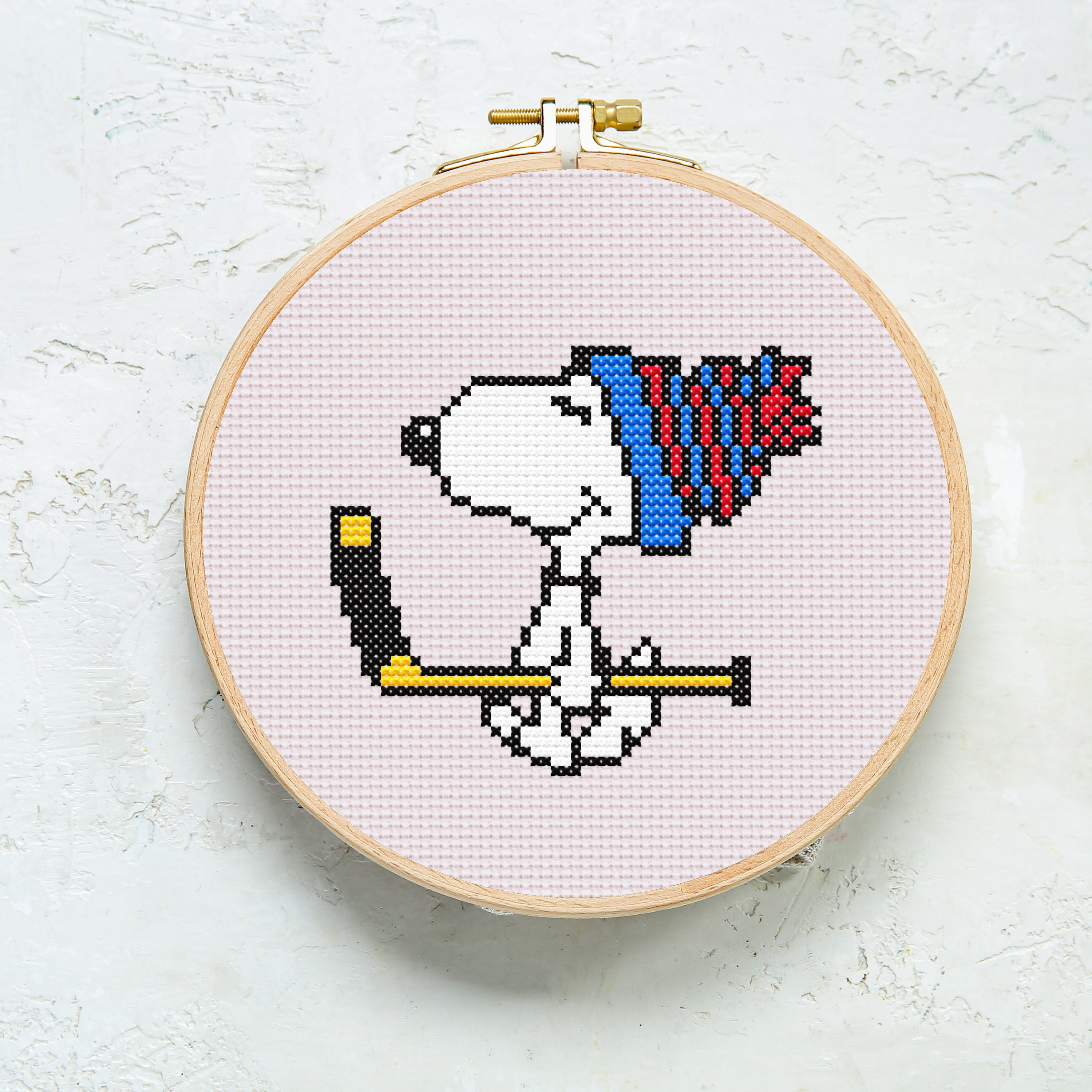 Snoopy the Hockey Player Cross Stitch Pattern for Beginners. Easy Cross ...