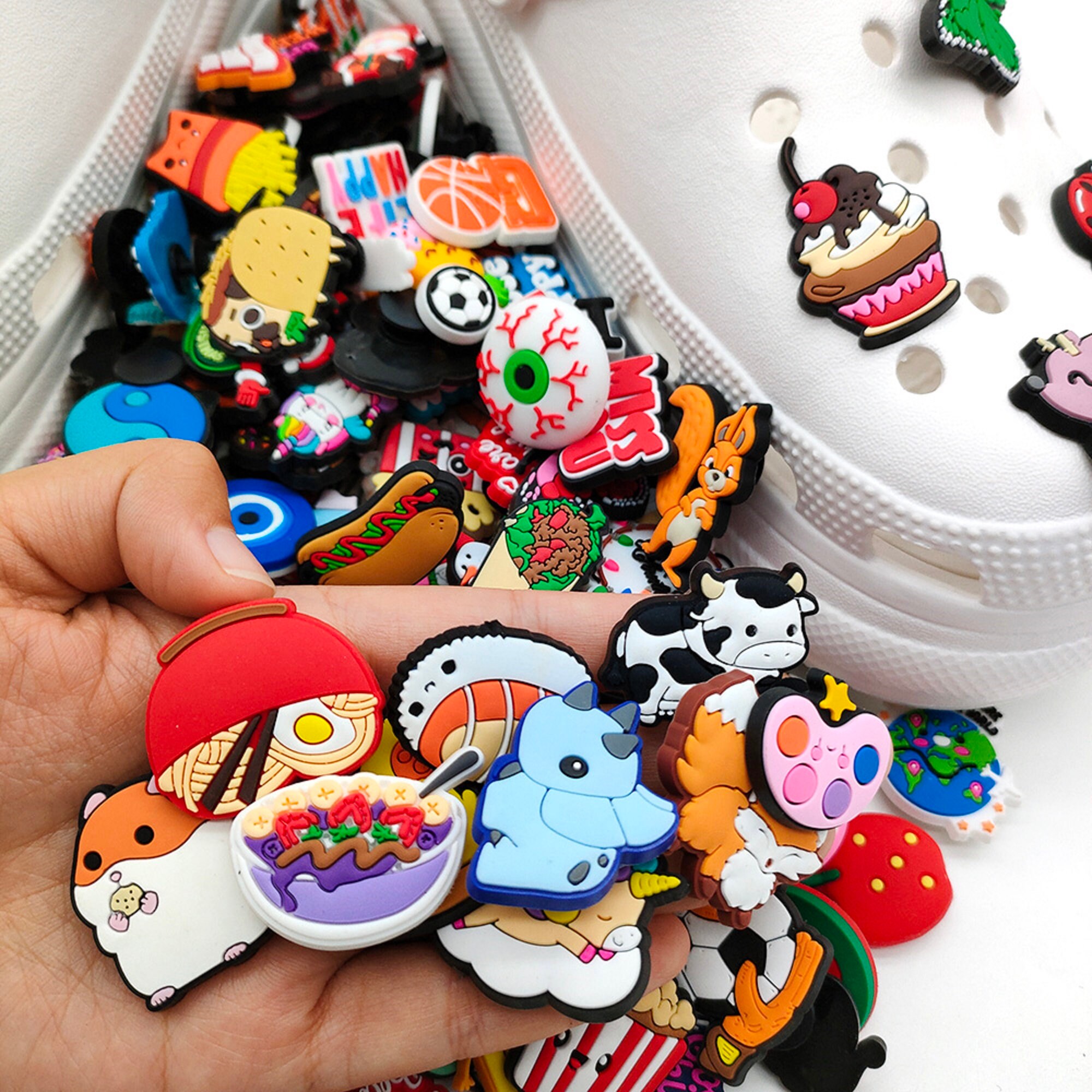 Anime Jibbitz 50PCS Anime Croc Charms, Cool Corc Charms Random Shoe ...