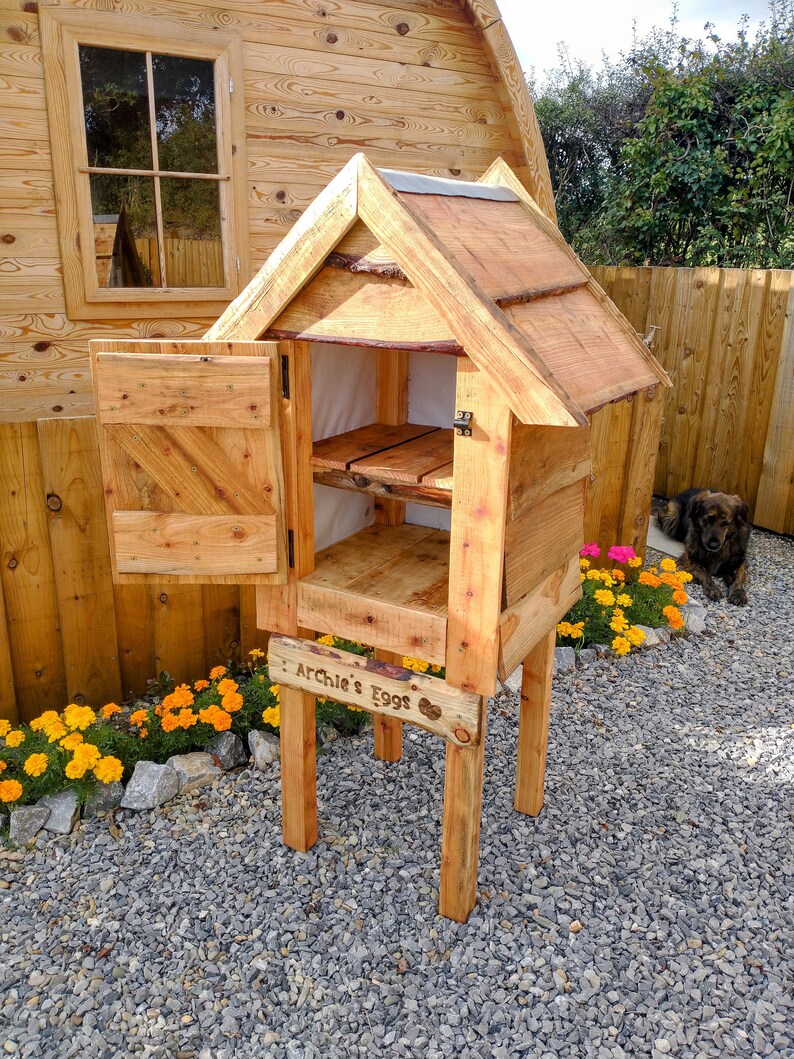 Tiny House Produce Selling Hut Honesty Stall With - Etsy