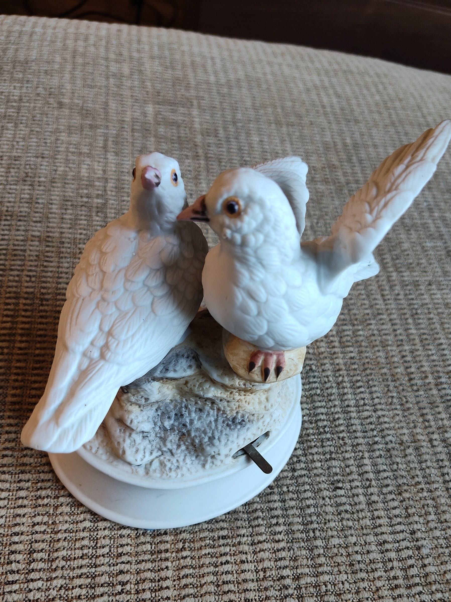Vintage Gorham White Doves Music Box Gift Japan Figurine With On/off ...