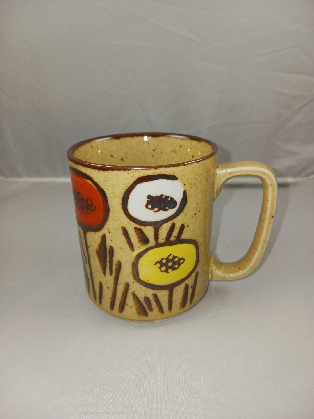 Vintage Made in Japan Coffee Mug -- Rustic Round Flowers - Etsy