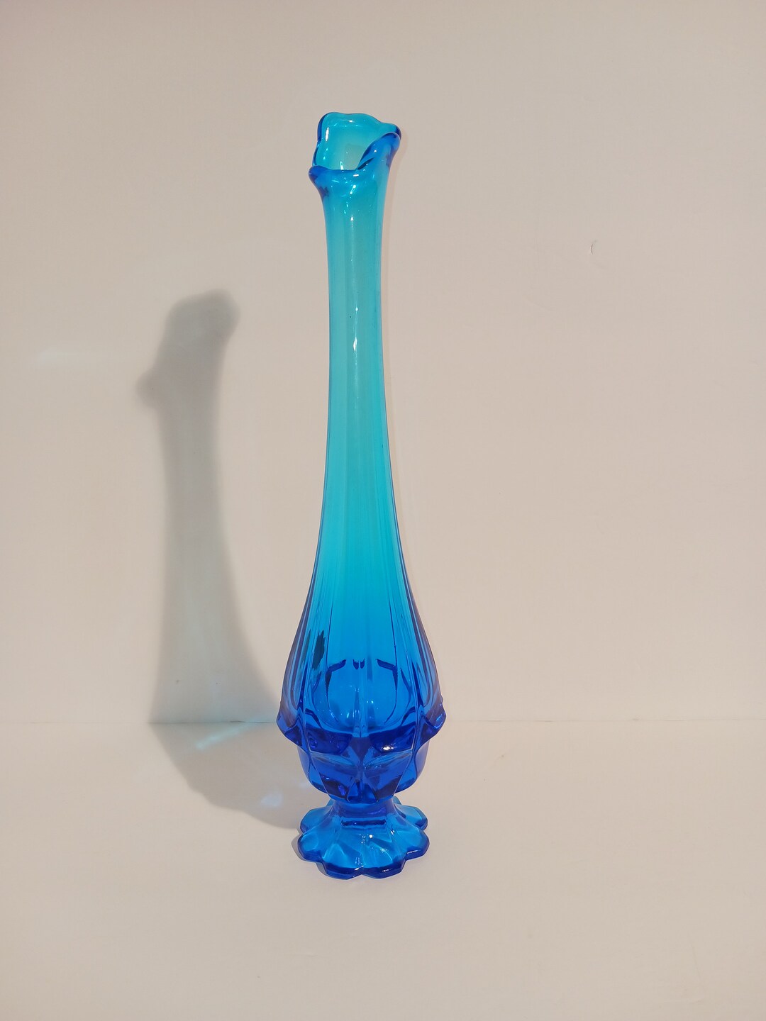 Fenton Valencia Colonial Blue Glass Swung Pedestal Vase - Etsy Fenton Valencia Colonial Blue Glass Swung Pedestal Vase - Etsy