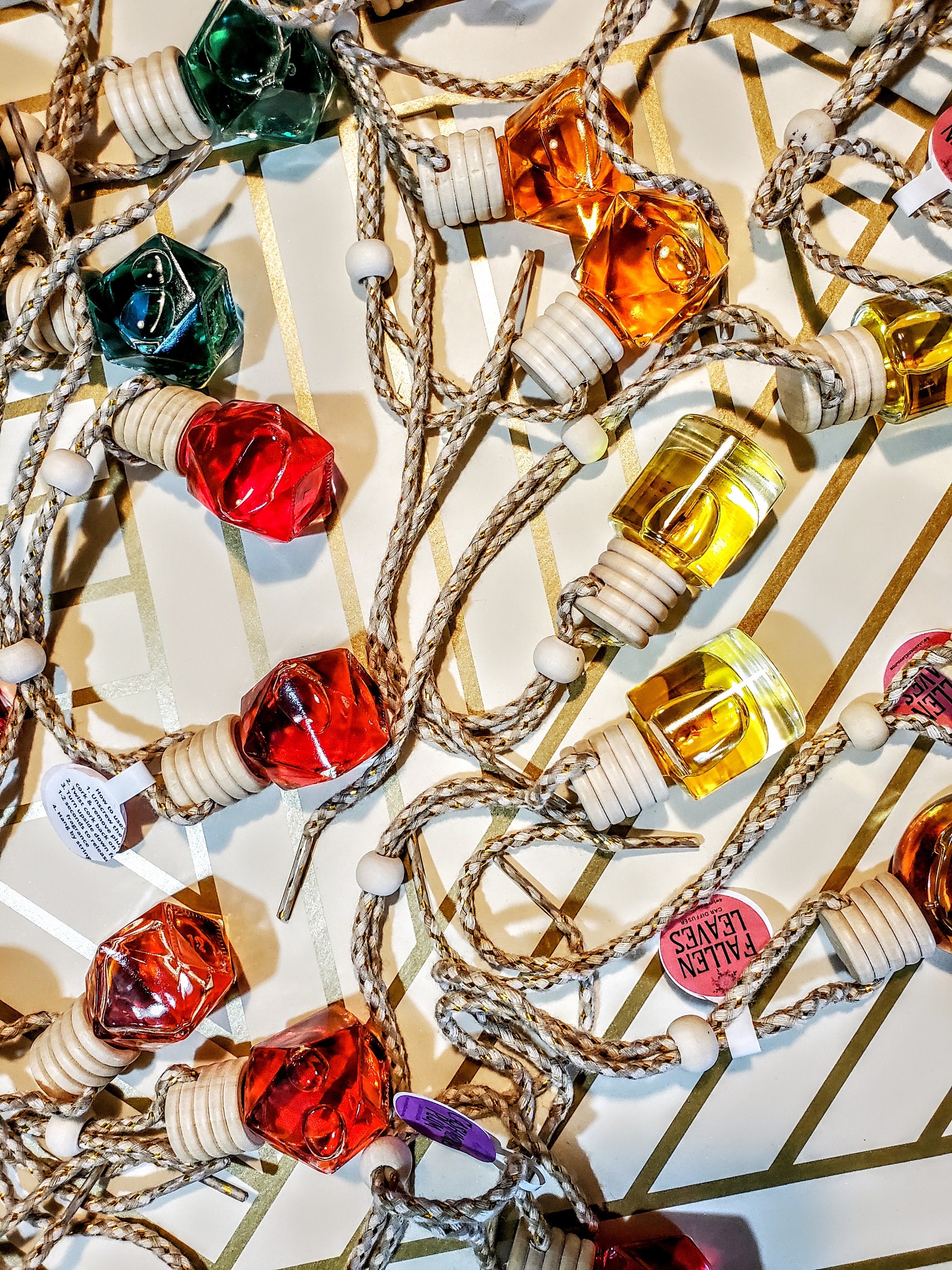 WHOLESALE: Car Diffuser sets of 20 Hanging Scent Diffuser Fragrance ...