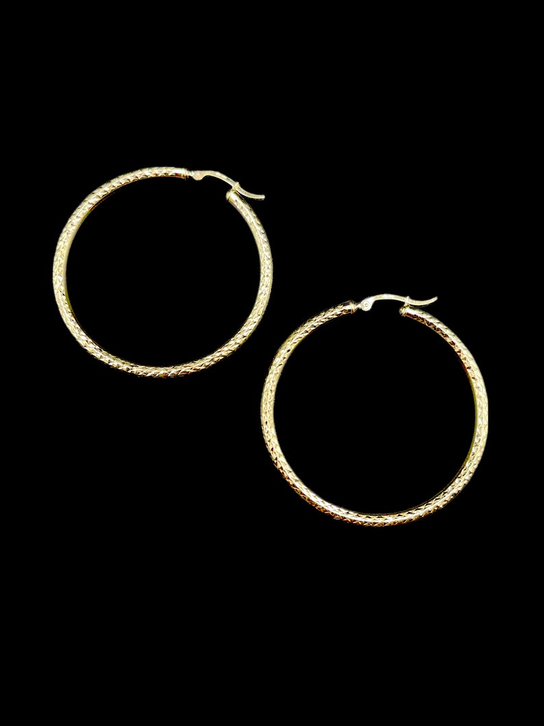 10K Real Gold 2.5 MM X 50 MM Diamond Cut Hoop Earring - Snap Closure - Etsy
