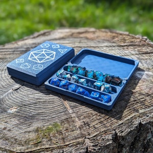 Dice Storage Vault for D&D and Pathfinder - Triple Set Dice Box STL ...