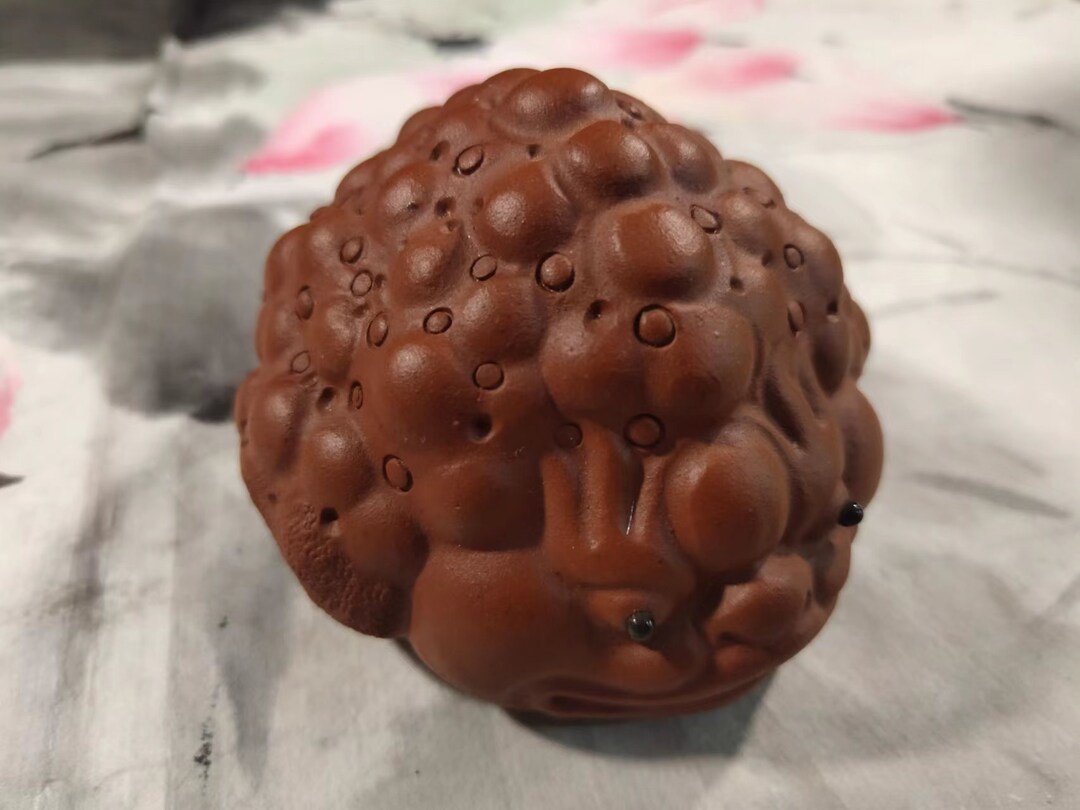 Three-legged Golden Toad Tea Pet Handmade Zisha Tea Pet Home Office ...