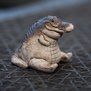 Ceramic Alligator Figurine Killer Crocodile Paperweight Showpiece ...