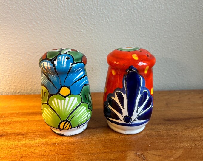 Vintage Mexican Talavera Pottery Salt and Pepper Shakers, Made in ...