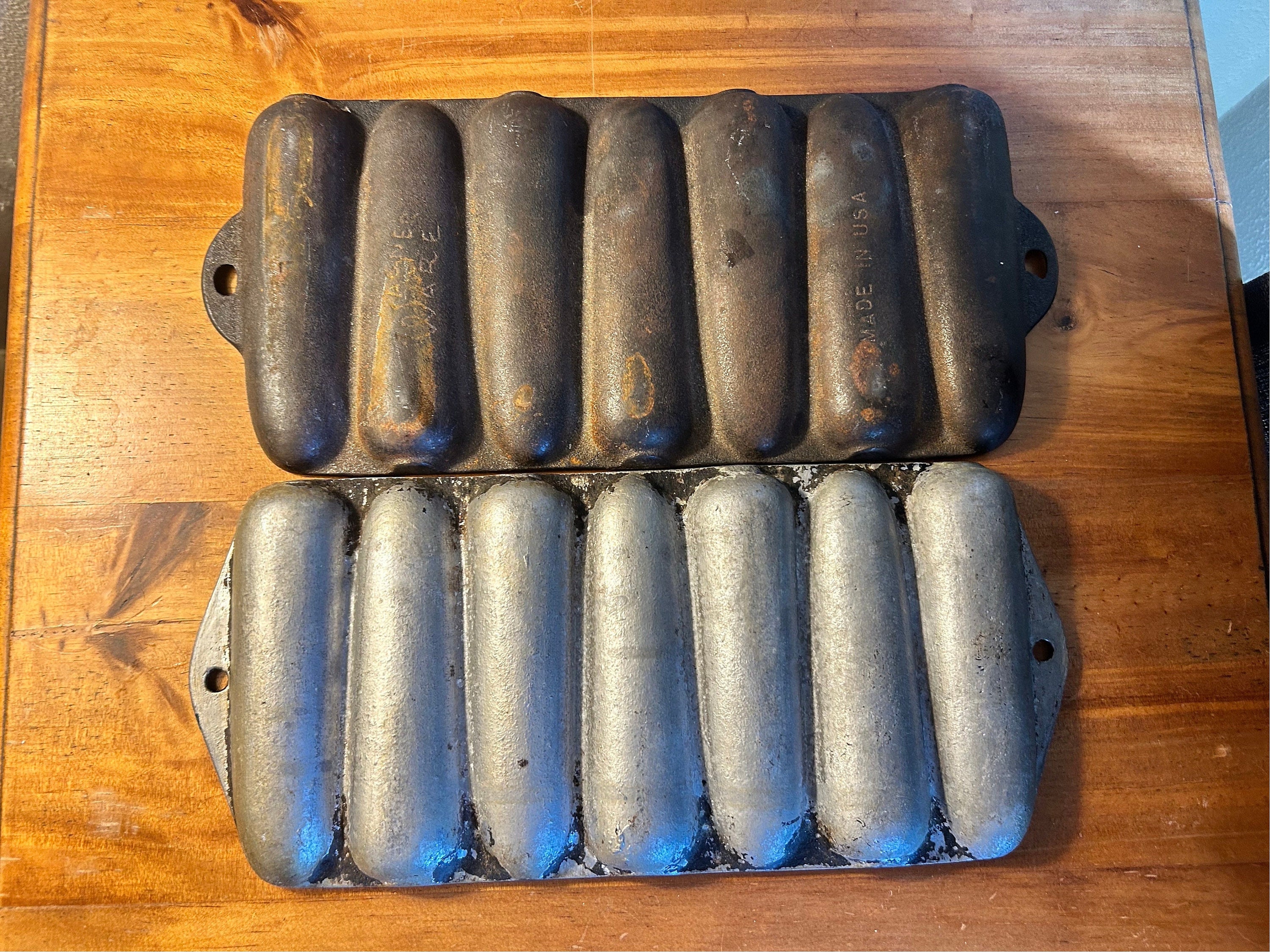 Vintage Cast Iron Corn Bread Skillet, Corn Mold, Cast Aluminum ...